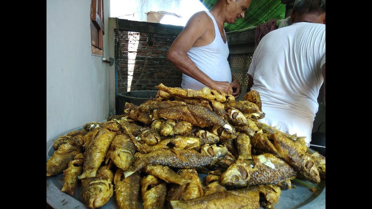 Cooking Local Fish desi style Local Kitchen - YouTube