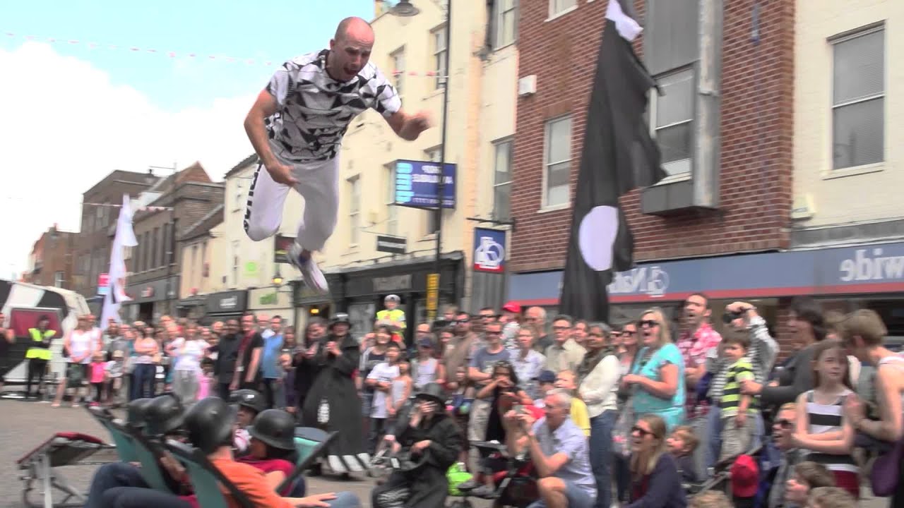 NoFit State Circus - Openhouse - Newbury 2014 | NoFit State - YouTube