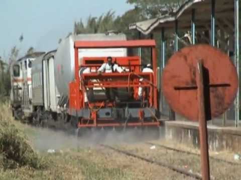 GP18 7007 Fepasa III - Trens na Nova Alta Paulista - 02 - YouTube