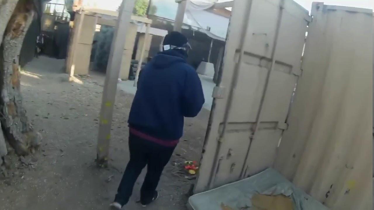 Little kid cries after being shot in airsoft - YouTube