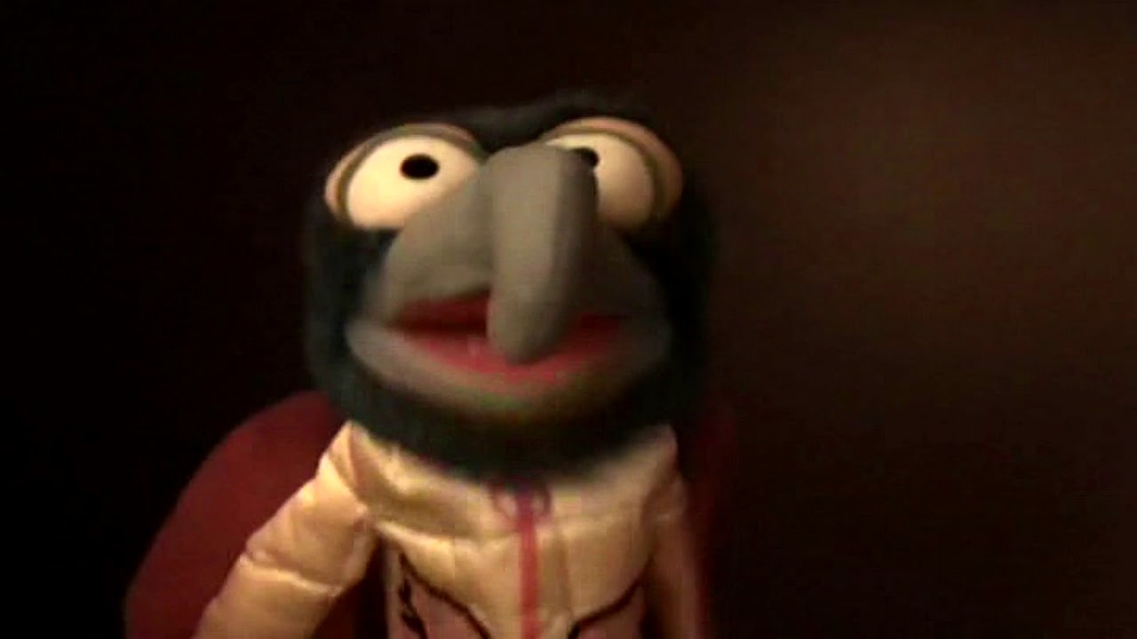 The Muppet Show - Gonzo catches a Cannonball in his bare hand with ...