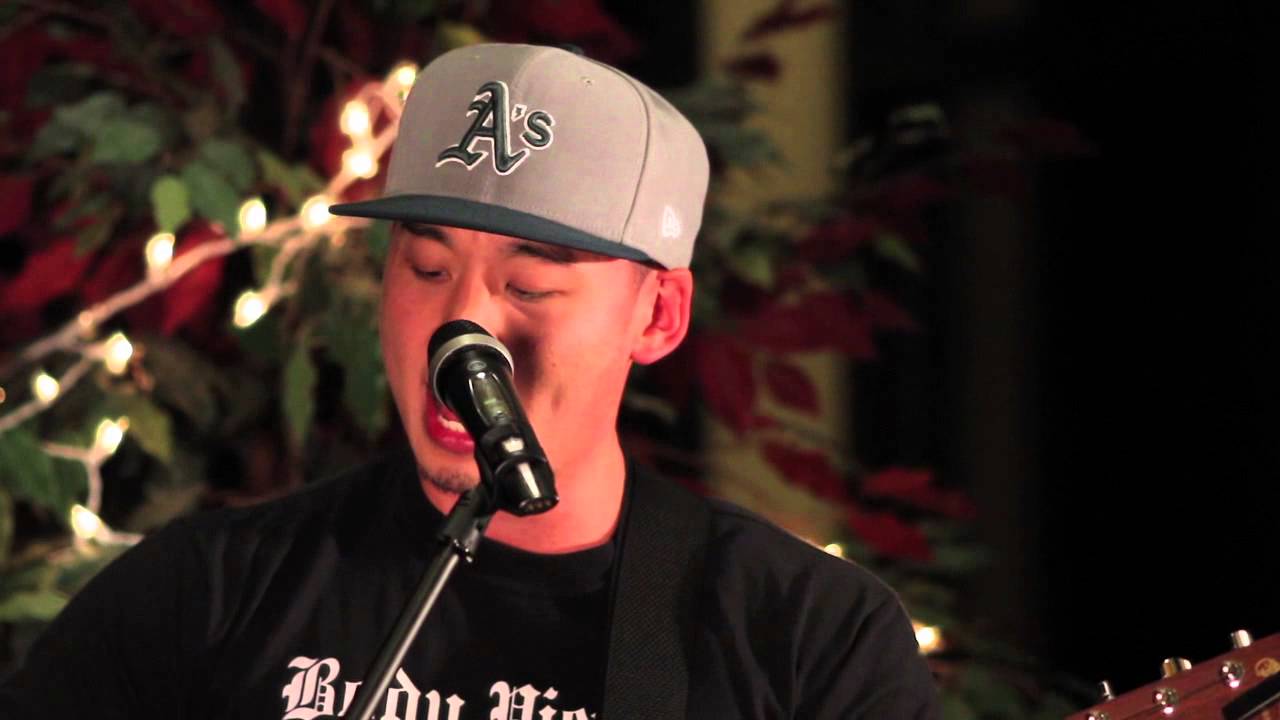 OPEN MIC Thursdays - Lawrence Mora - YouTube