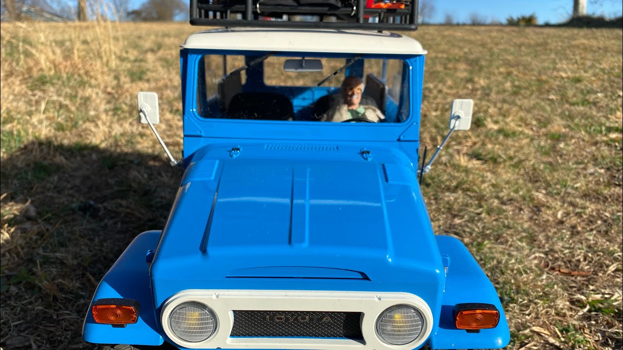 FMS FJ40 3s rugged trail drive - YouTube