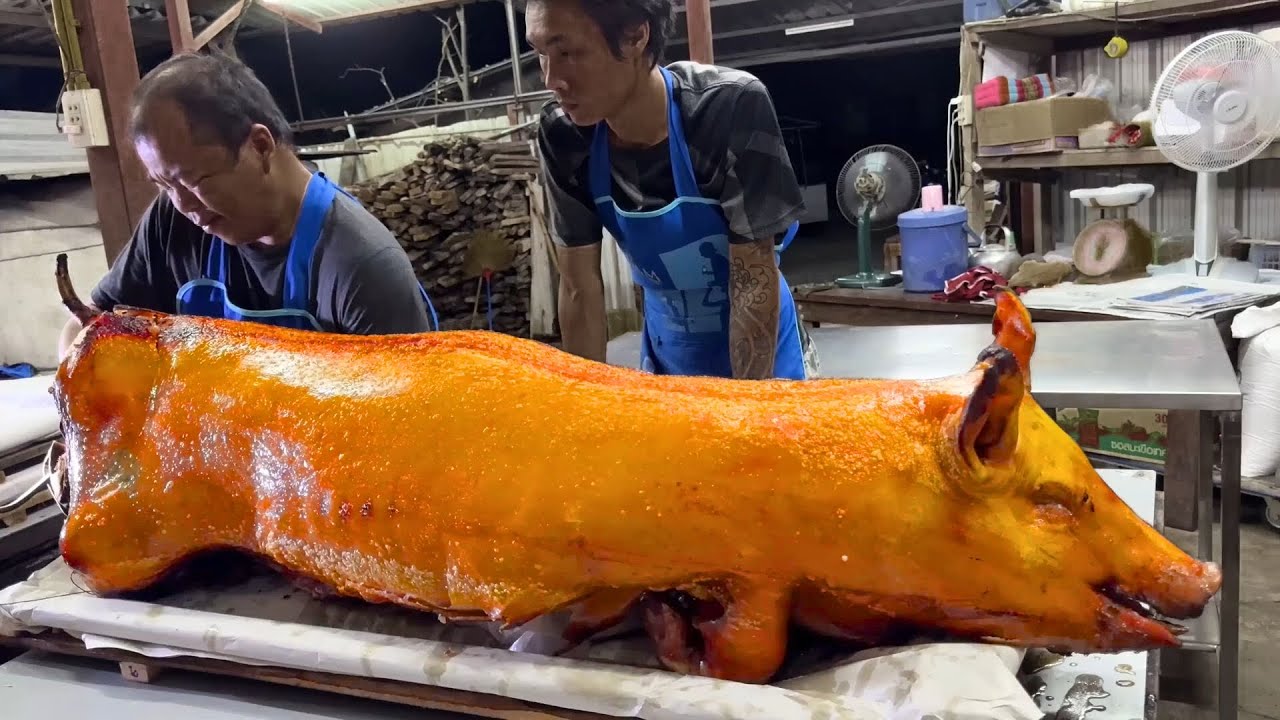 Perfectly Roasted Whole Pig – The Crunch Is Unreal! | food cooking ...