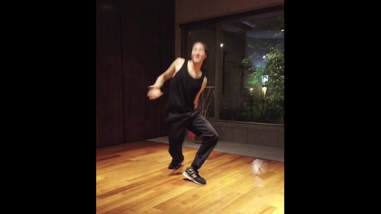 Grateful Dancers / SANTA - YouTube