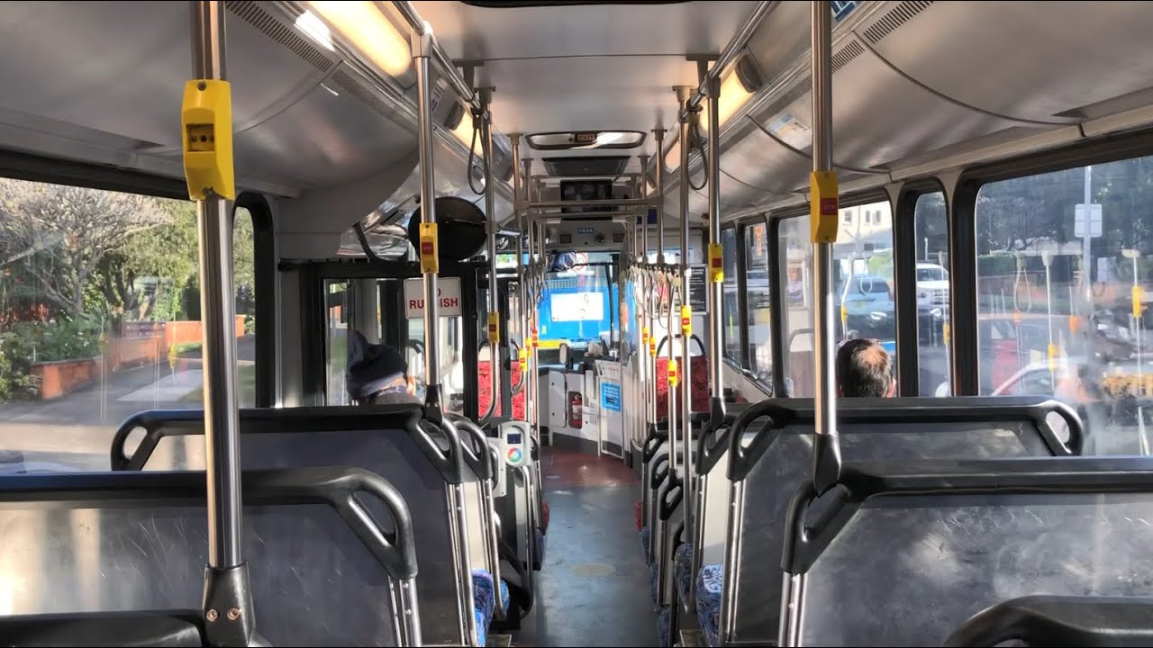 [Keolis Downer Northern Beaches] Volvo B12BLE Euro 5 (Custom Coaches ...