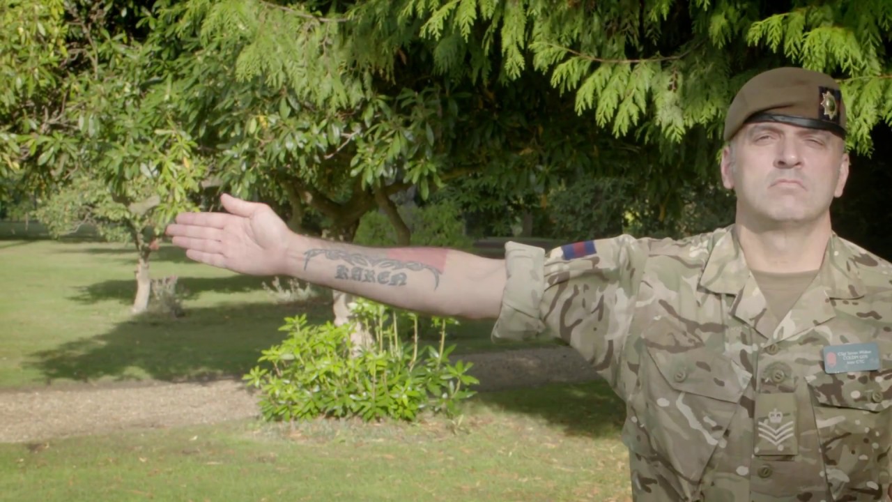 CCF (Army) How to Salute - YouTube