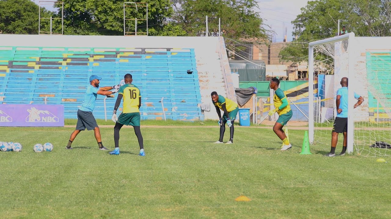 MAKIPA WA YANGA WAPIGISHWA TIZI LAKUFA MTU/MSHERI NA KHOMENY WASHINDWA ...