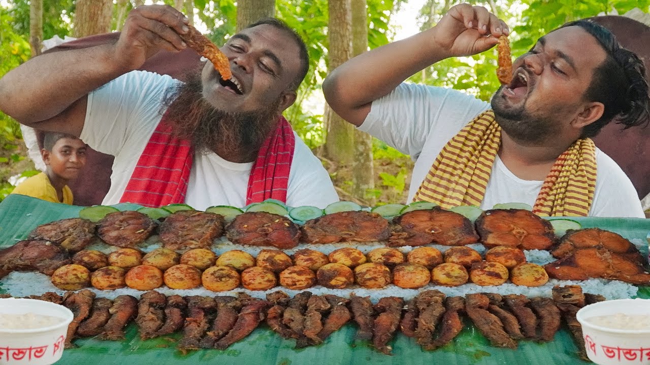 Big Guys Eating 8 KG Carp Fish, 2 KG Small Fish, 24 Eggs & 3 KG ...