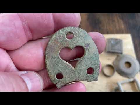 Mid 1800's Big Silver, Coppers, and more cool relics!! Diggin' Duo Metal detecting Early Nov ...