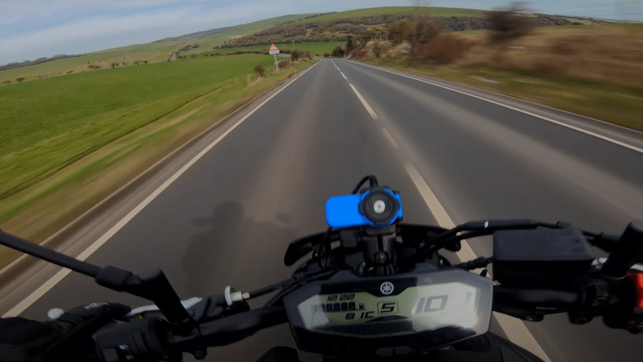 YAMAHA MT-07 | Full Throttle | Quickshifter | Akrapovič Titanium | [4K ...