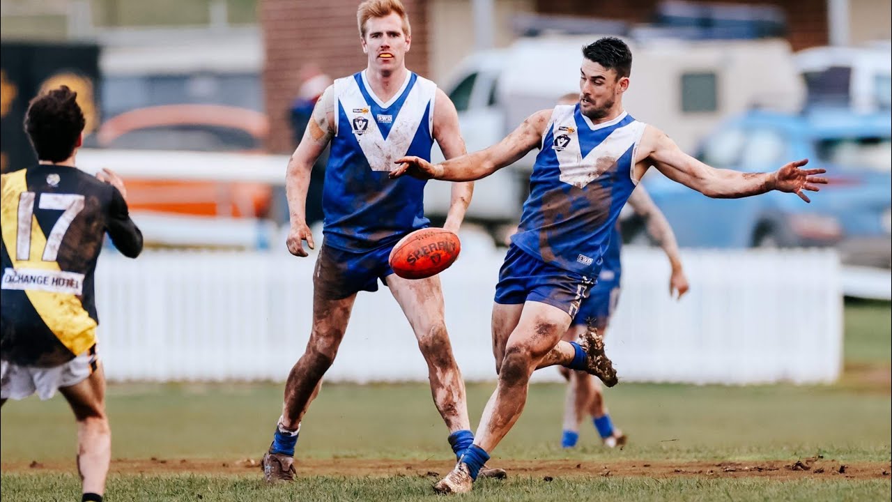 AFL - Midfield Rotations - YouTube