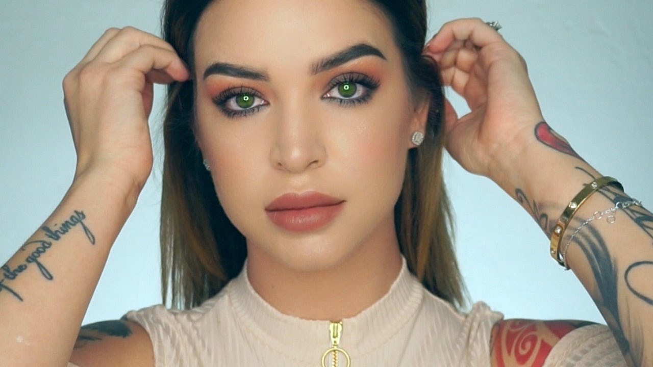 Earthy Tones Glam Makeup Tutorial deck of scarlet palette - YouTube