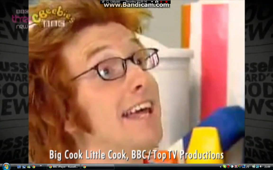 Russell Howard's Good News Big Cook Little Cook Scene - YouTube