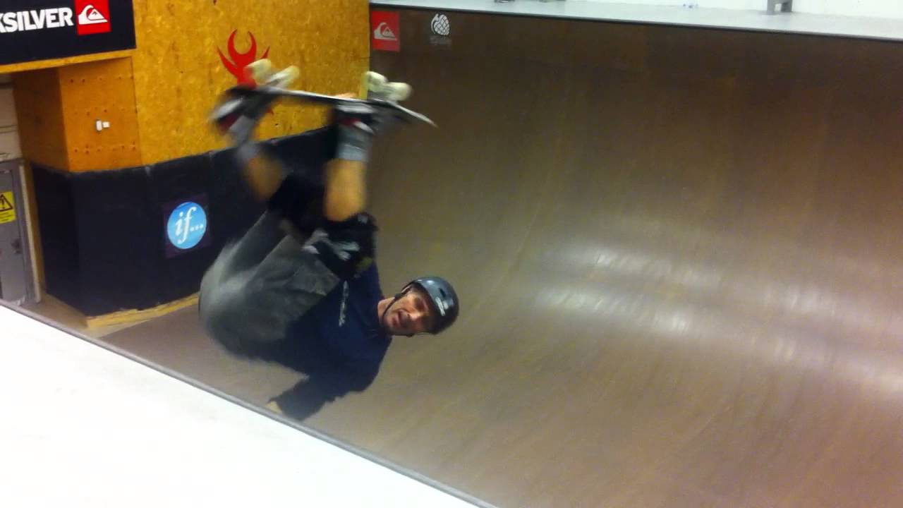 Frontside invert, by Pecka - YouTube