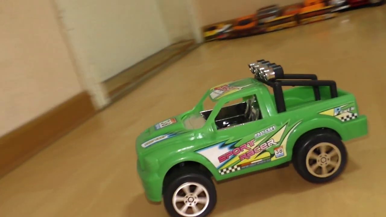 😏МАШИНКИ НА ТРАМПЛИНЕ / MACHINES ON THE TRUMPLE / 트럼프에 기계 / 破壞機器🚛 - YouTube