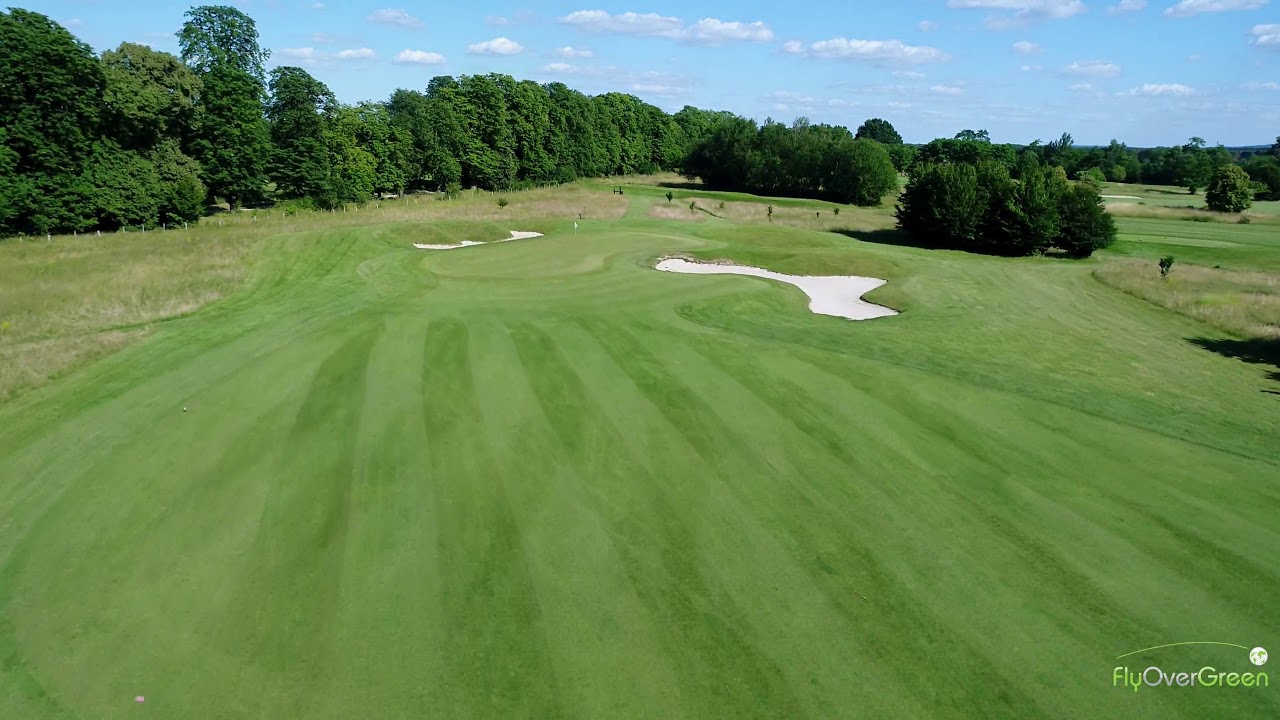 Garden Golf Forêt de Chantilly - drone aerial video - Chantilly - Hole ...