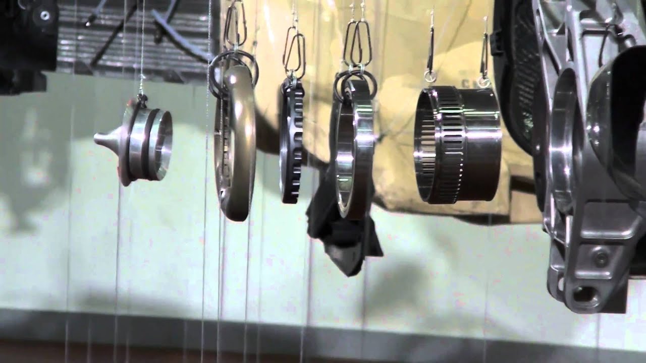 Fragmented F1 Car At Mercedes World 2 - YouTube