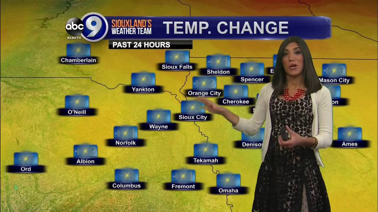 Elisa Raffa - KCAU-TV ABC9 Weather, Sunday 10PM 5/15/16 - YouTube