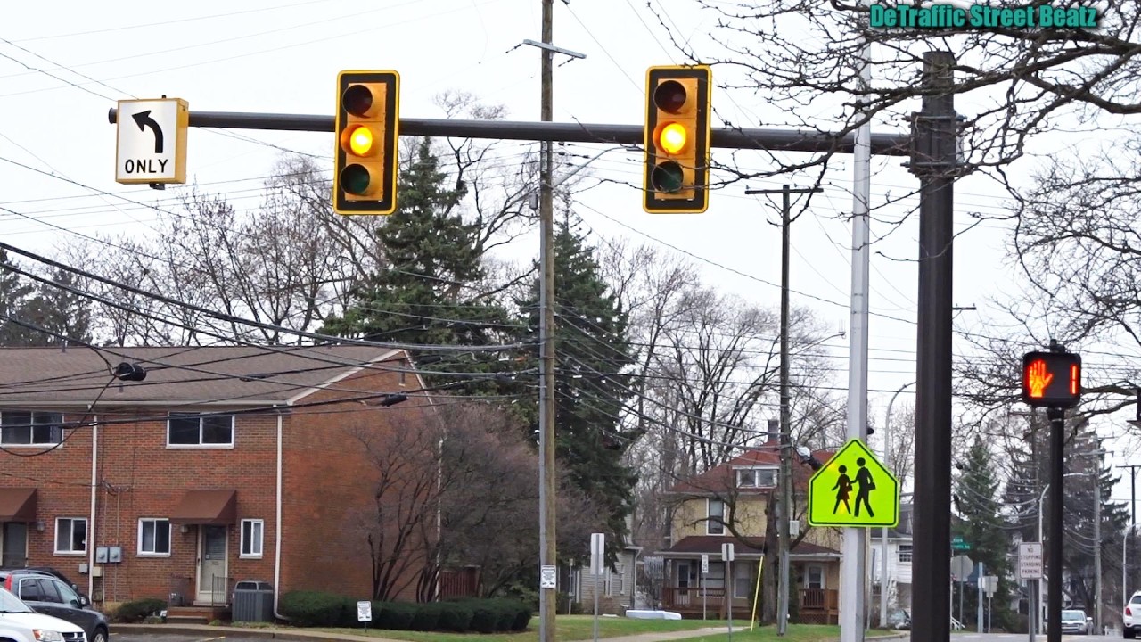 Traffic Lights After Upgrade | Washington & Lincoln - YouTube