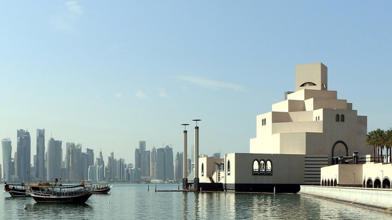 Qatar Doha 2019 Random street walking - YouTube