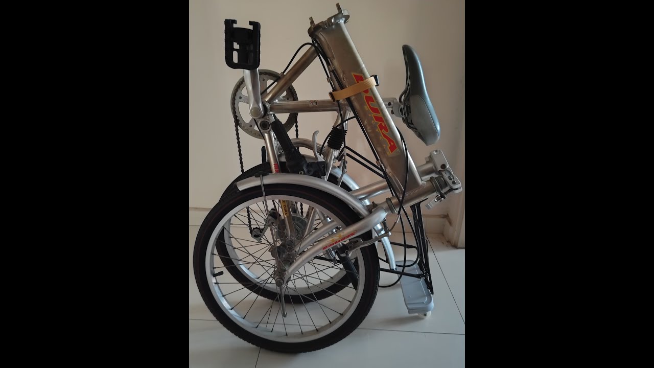 DIY roller rear bicycle rack with universal swivel caster wheels for 20 ...