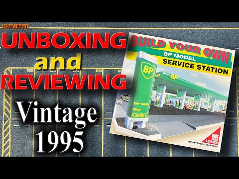 Unboxing: Vintage 1995 BP Service Station Diorama !!