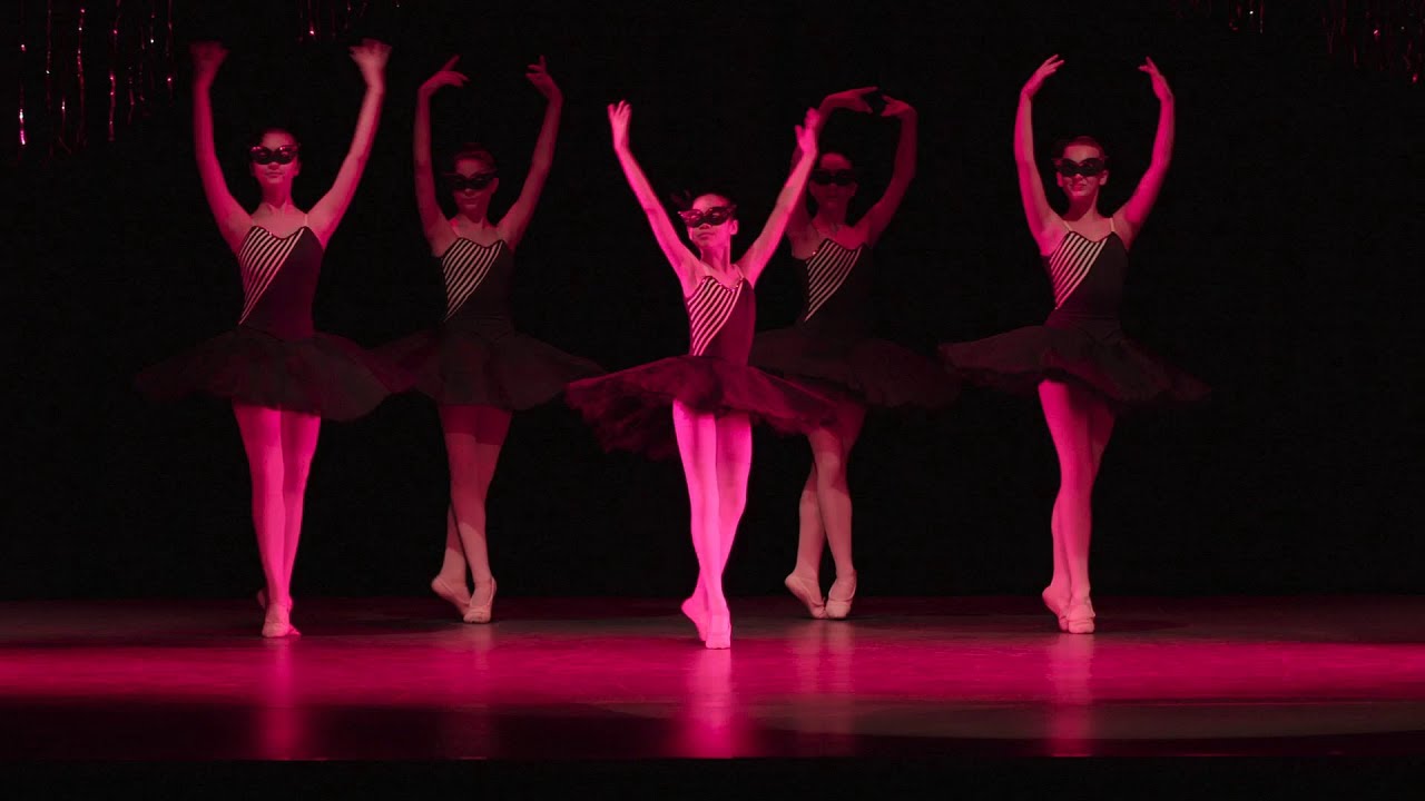 FOX Family Movies: You Can Tutu - YouTube