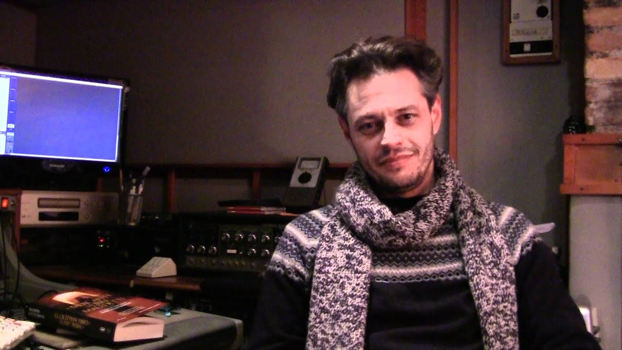 Audiolibro: Stefano Pesce legge "Il mercante di libri maledetti" di Marcello Simoni - YouTube