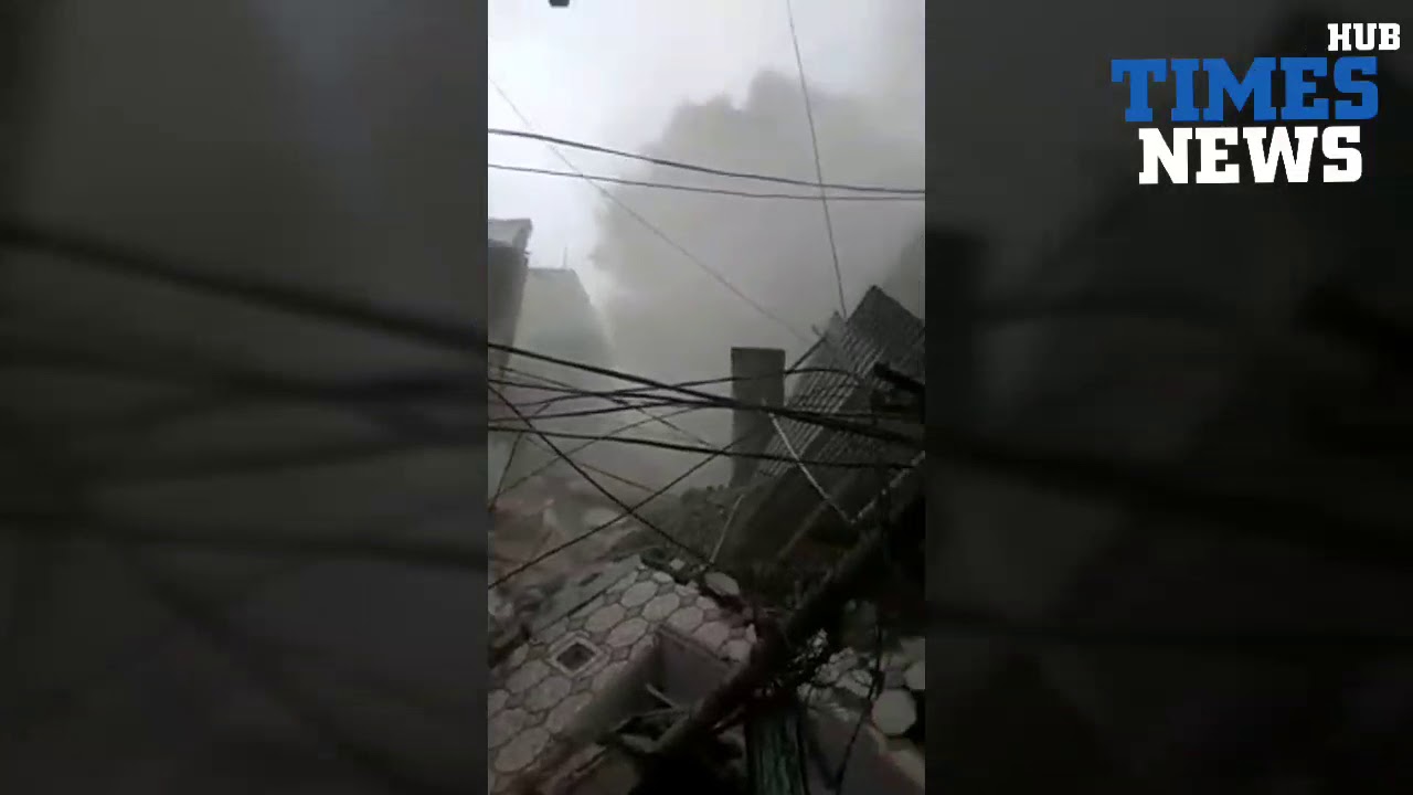 LIVE Video | heavy rainfall House Collapse | House damage for landslide ...