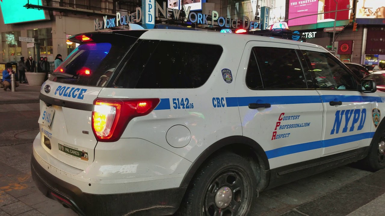 NYPD CRC (Critical Response Command) Arriving In Times Square ...