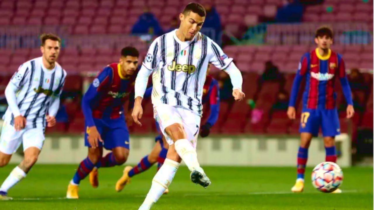 Cristiano Ronaldo vs Barcelona Performance | Champions League | (08/12 ...