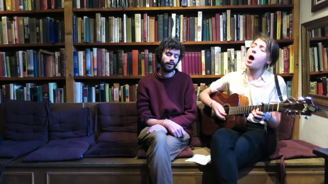 Flora Donhue-Hibberd and Davy Lyons play Dancing In the Dark at ...
