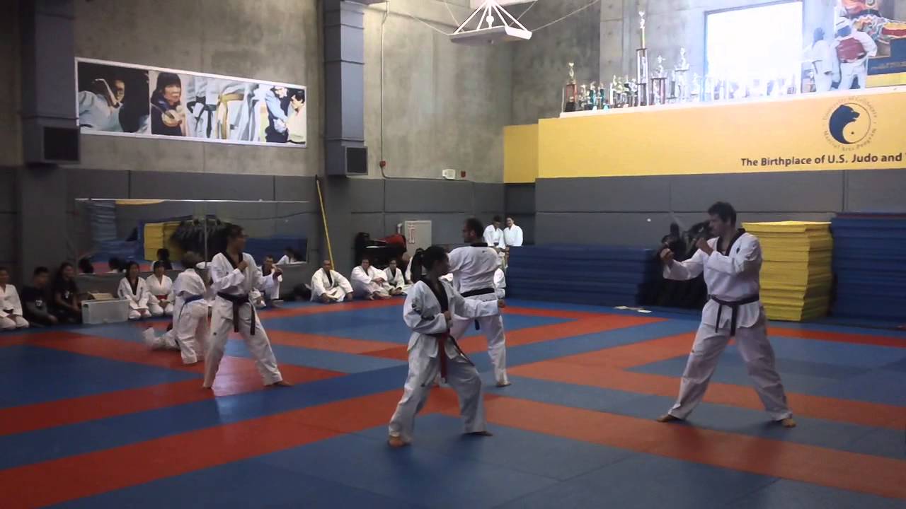 Caltopia 2014 UCMAP Taekwondo Demonstration - YouTube