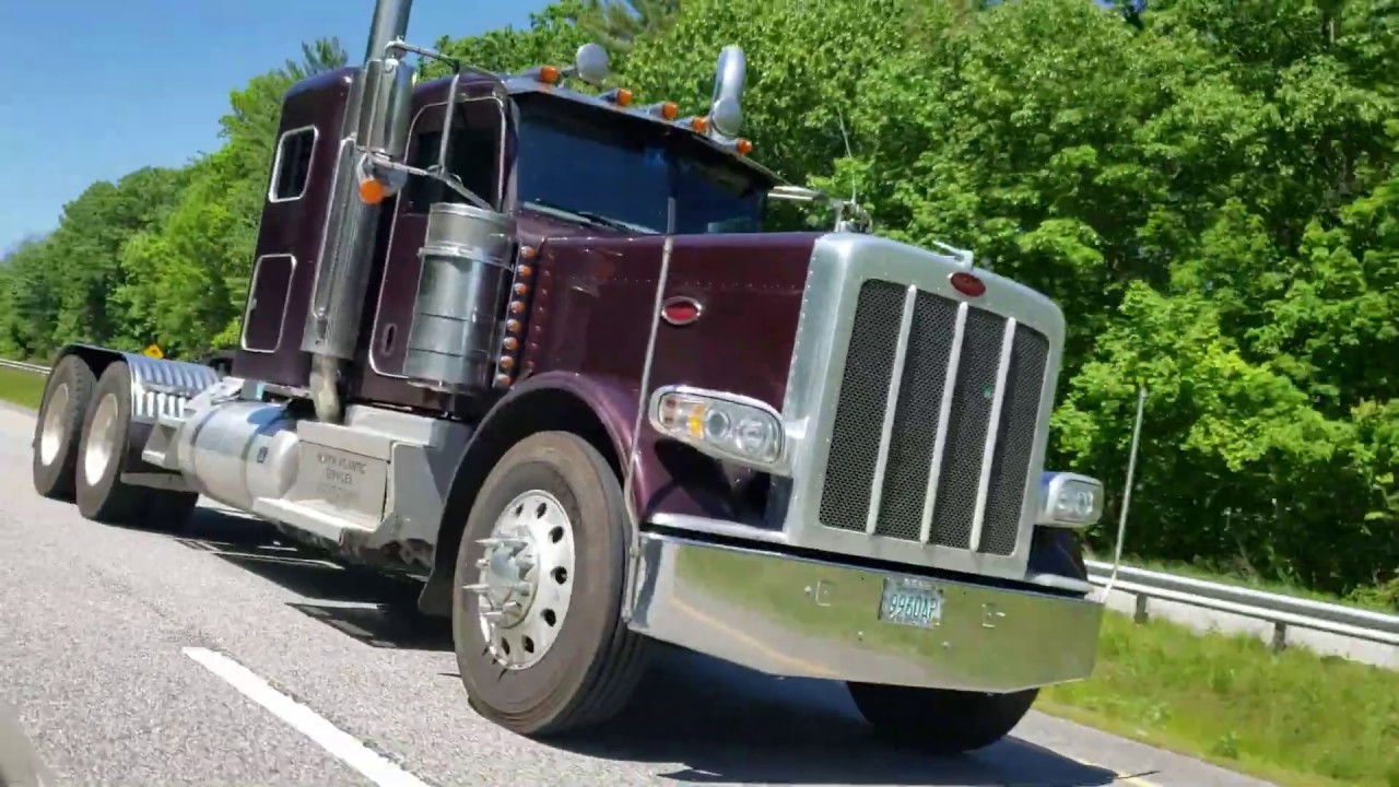 Peterbilt Big Rig 389 on Rt.101 in Auburn, NH - YouTube
