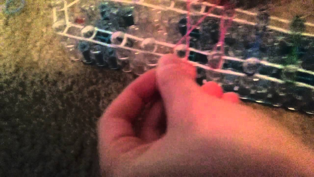 How To Make A Rainbow Loom Infinity Bracelet - YouTube
