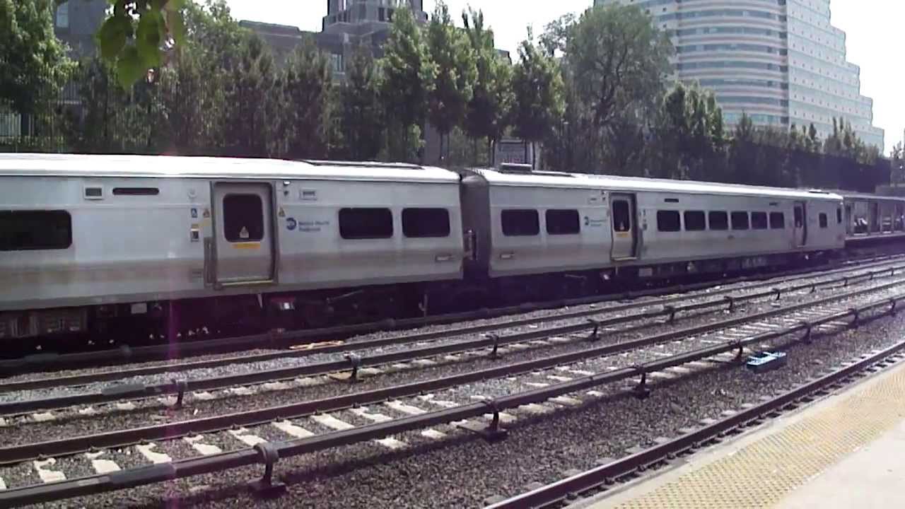 MTA Metro North Railroad Bombardier M7A #4299 at Fordham (Train of M2s ...