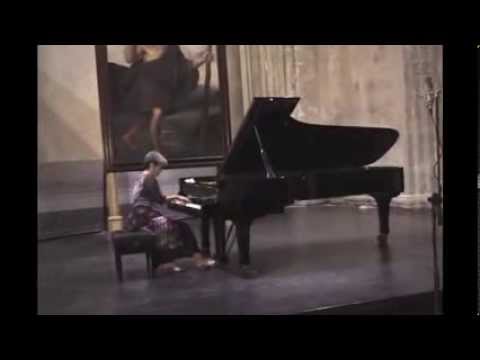 Olga Valiente interprète Oscar Lorenzo-Fernandez (1847-1948) - YouTube