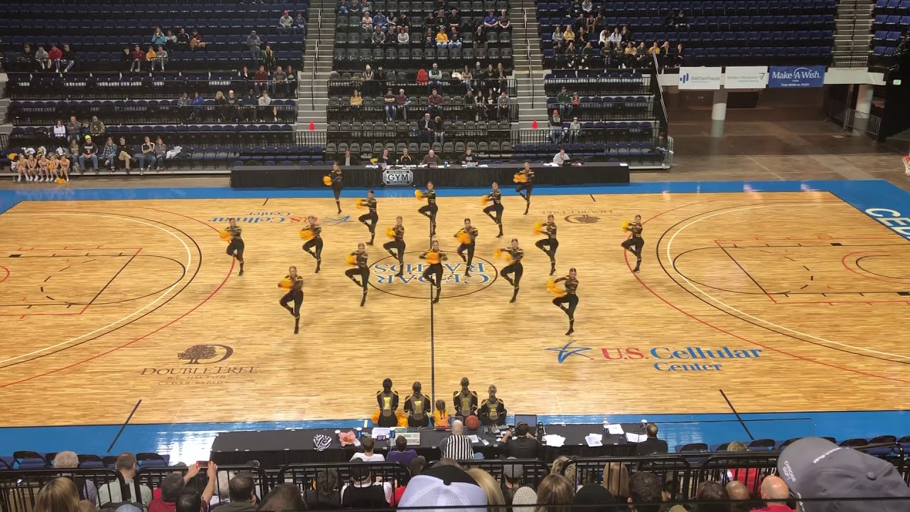 2018-2019 University of Iowa Dance Team | UDA Pom Nationals - YouTube