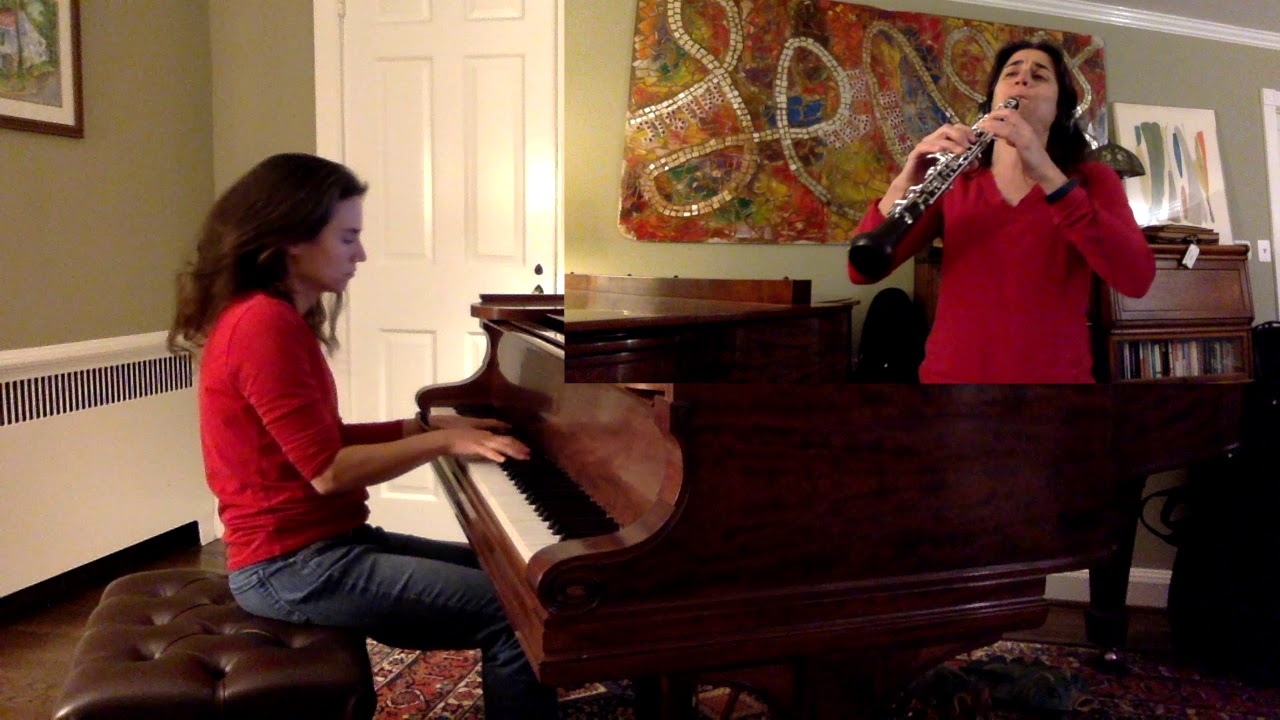Katherine Needleman performs Leonard Cohen's Hallelujah - YouTube