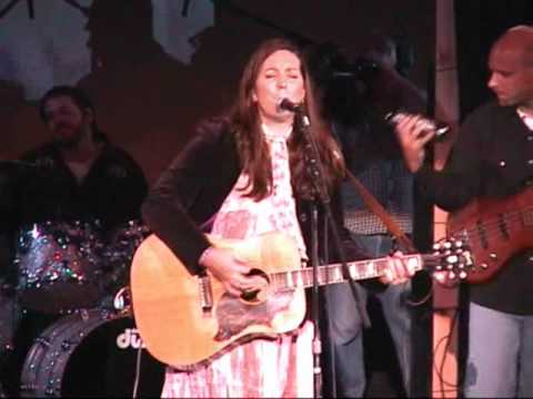 Amee Chapman at the 2006 Sammies Awards with the Big Finish - YouTube