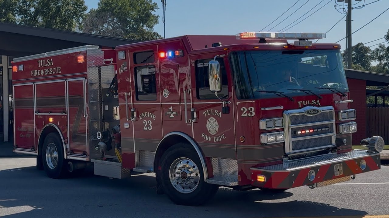 Tulsa Fire Department Engine 23 & Ladder 23 Responding - YouTube