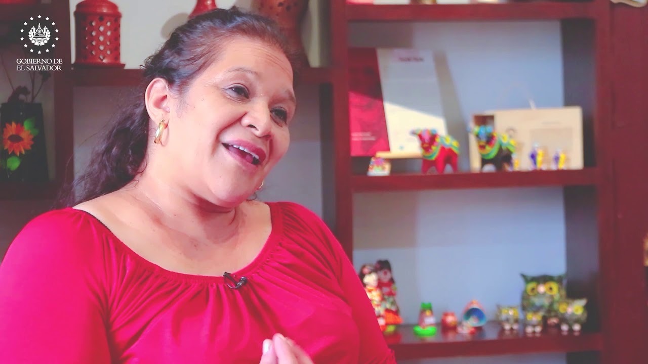 Historia de Éxito, Daysi López de "TALLER ESTEPHANI" de Ilobasco. - YouTube