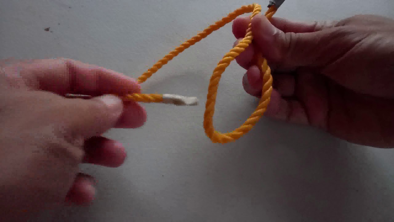 How to Make a Reef Knot or Square Knot - YouTube