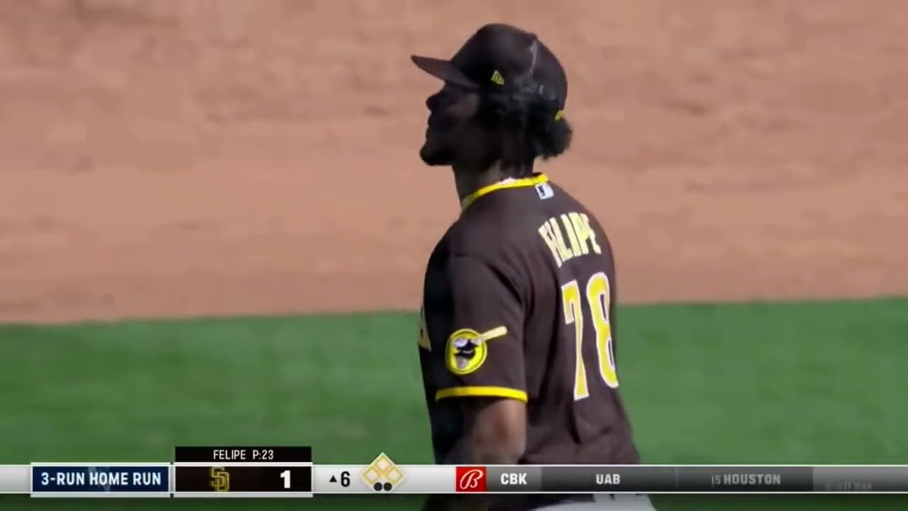 Julio Rodriguez Destroys Hanging Curveball in his first mlb at bat ...