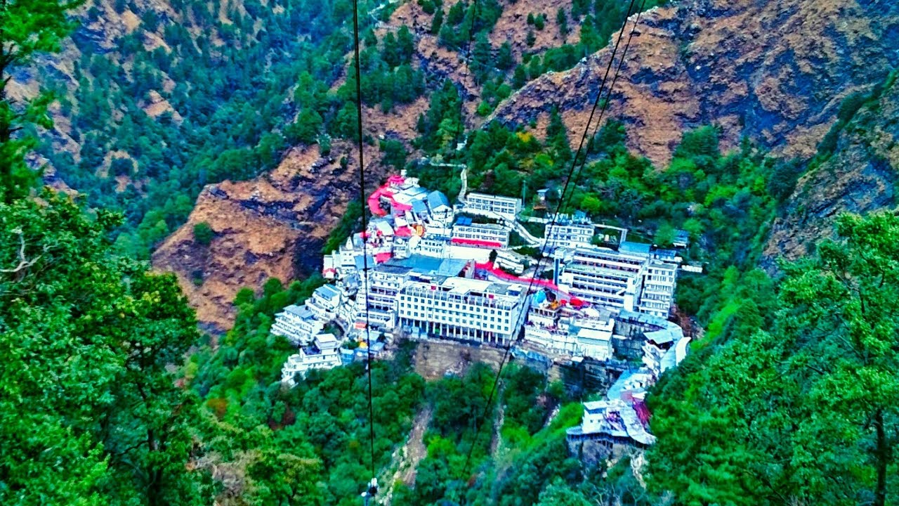 माता वैष्णो देवी की यात्रा🚩 @TopTrending @fk_quiz ...