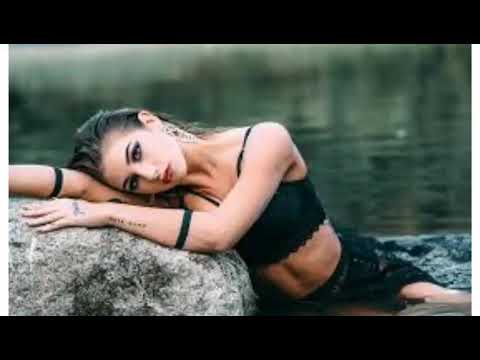 sexy aunty in to boy friend  leaked