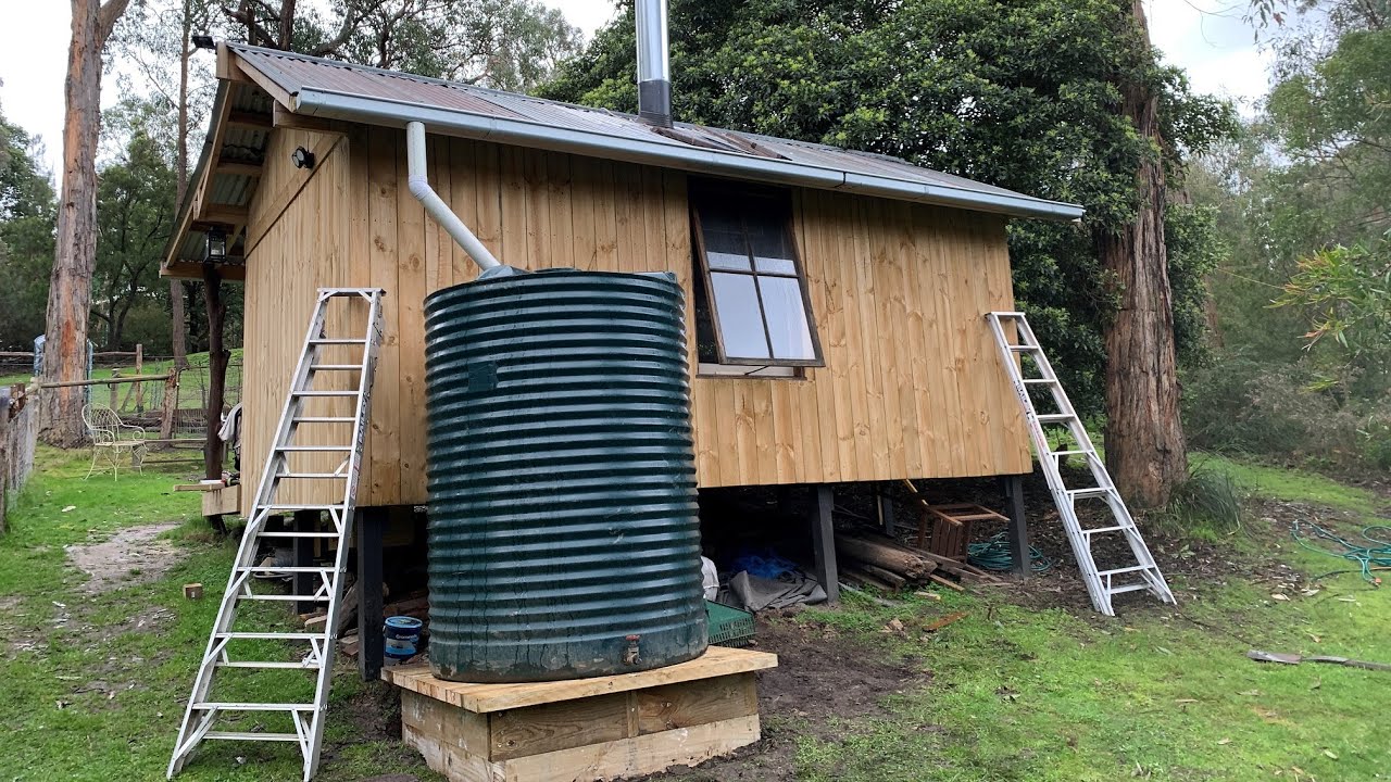 Garden Cabin / Shed Build - Adding a Rain Water Tank and Gutter to the ...