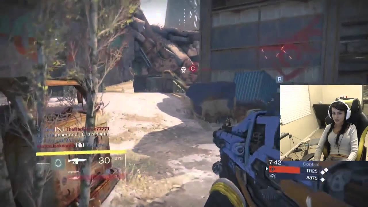 Scaring SSSniperWolf! #3 - YouTube