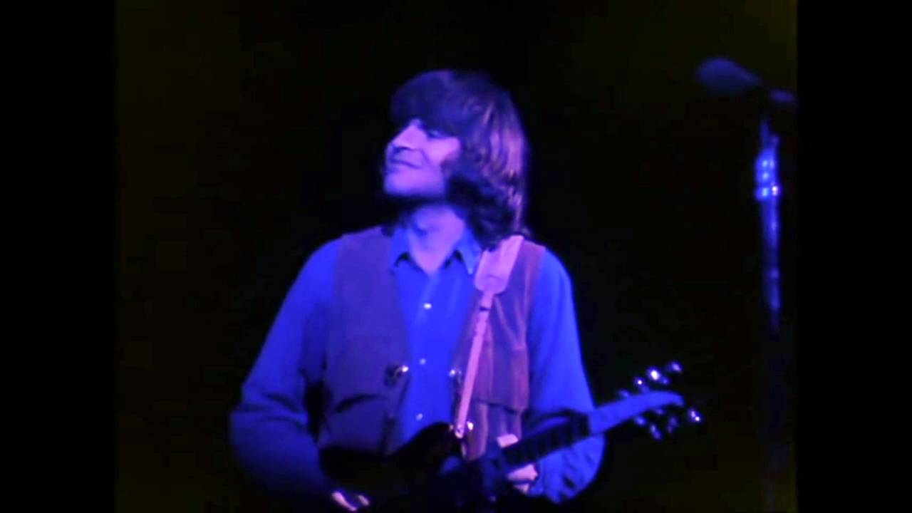 Creedence Clearwater Revival - Green River - Woodstock 1969 HD - YouTube